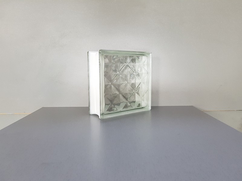 Transparent Glass Block Pyramid New 1919/8 - Xanthakos - Diakladotoi ...